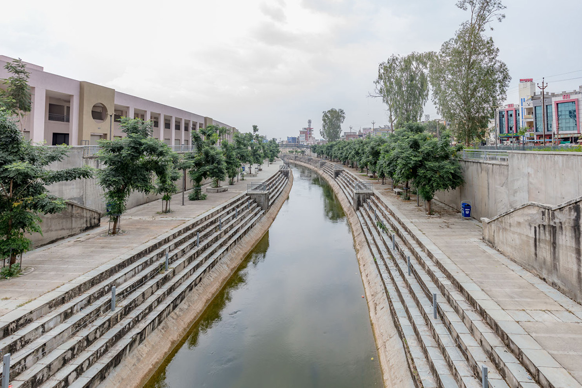 Himmatnagar Canal Front Development – Jhaveri Associates